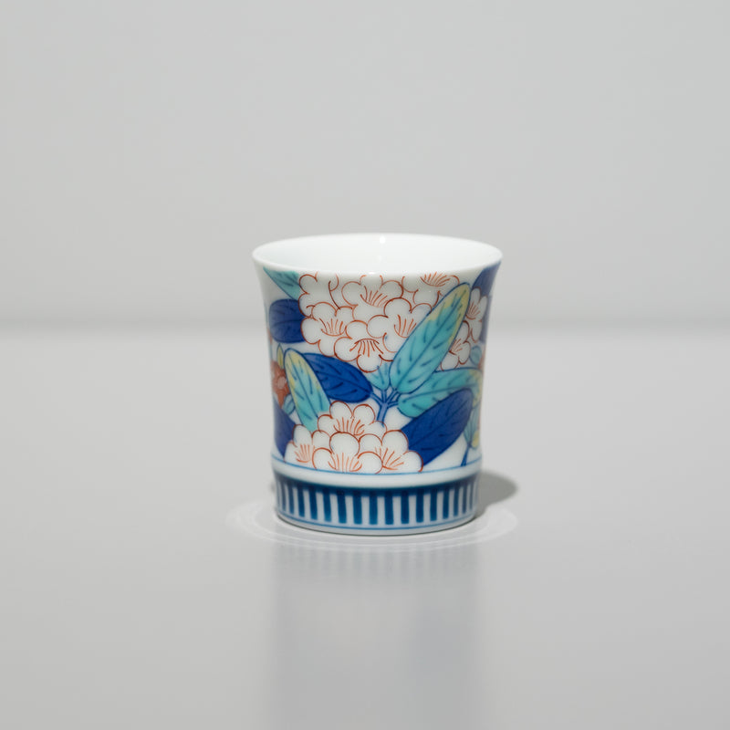 Nabeshima Sake Cup (Rhododendron) – HULS GALLERY TOKYO | 現代工芸ギャラリー